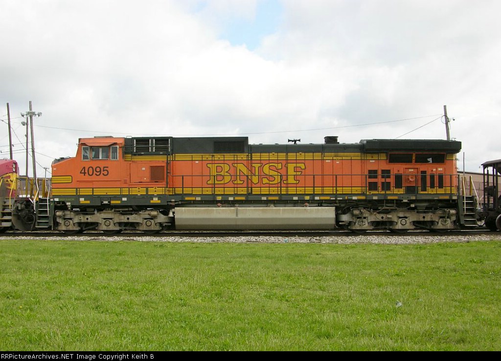 BNSF 4095